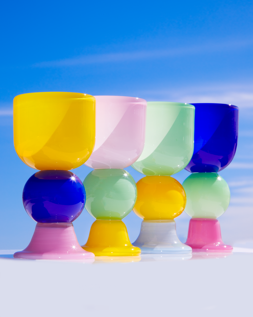 Bubble Cup – Susan Alexandra
